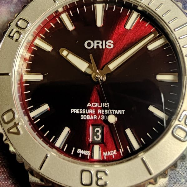 Oris Aquis Automatic Dive Watch. 41mm, Cherry Red Dial, W/Box & Papers ...