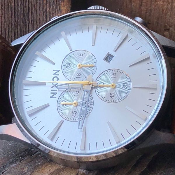 AUTHENTIC Modern Gents NIXON The Sentry CHRONO 15F,Thick Casing,Quartz ...