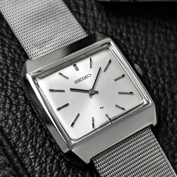 [WTS] Seiko CHARIOT Tank 2220-3170 Hi Beat ⚡ $199 | WatchCharts Marketplace