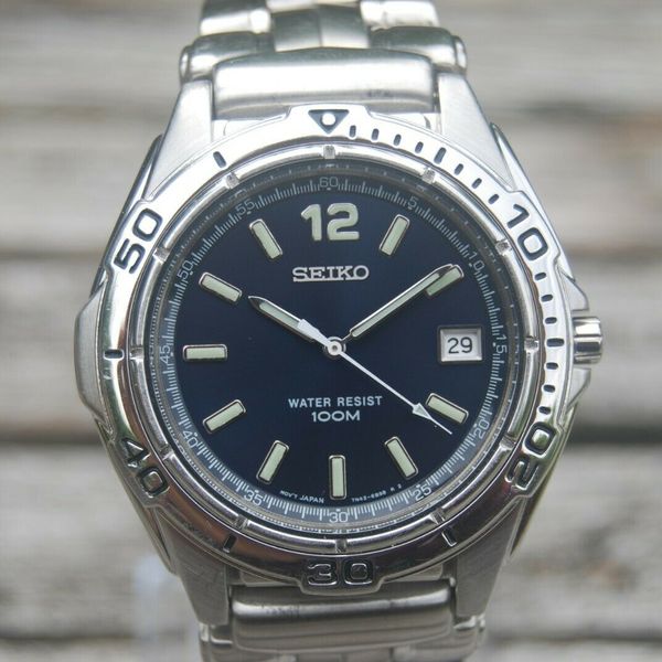 Seiko 7N42-6B39 Quartz Diver Sunburst Blue Dial - Excellent Condition ...
