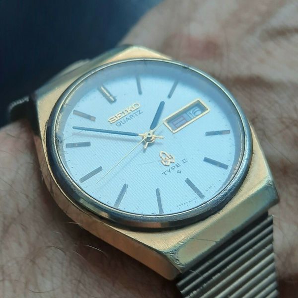 Seiko Quartz Type II 8223-8090 Gold Plated Kanji Day Mens Vintage Japan Watch | WatchCharts ...