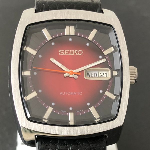 Seiko Recraft Automatic Red Dial Men's Watch | WatchCharts Marketplace