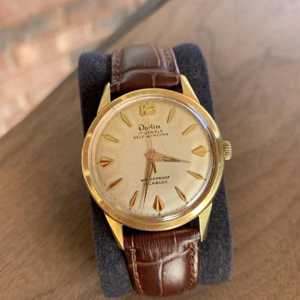Vintage Dorlin Fairfax w ETA 2520 - runs fine | WatchCharts Marketplace