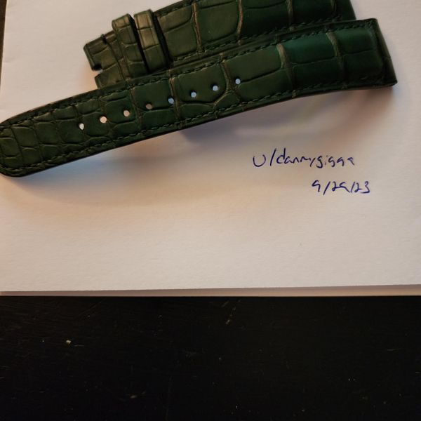 [WTS] Aaron Bespoke 20mm Matte Green Alligator | WatchCharts Marketplace
