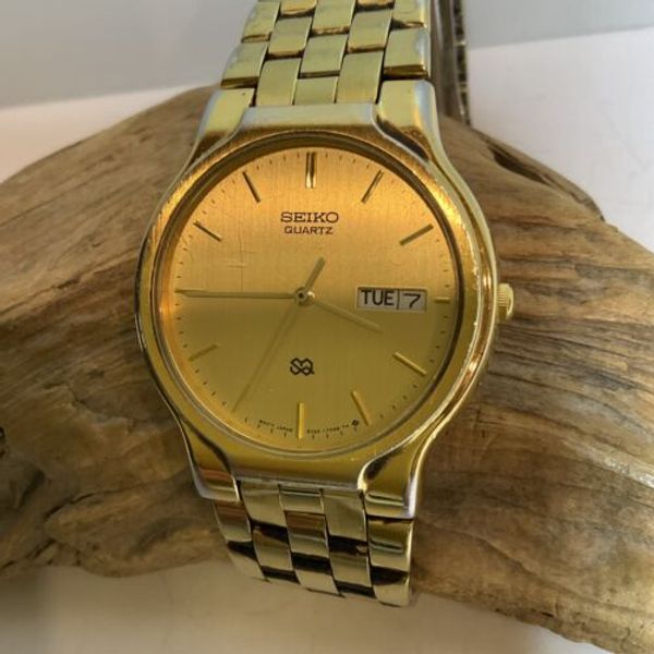 Vintage Seiko SQ Watch Menâ s 36mm Day-Date Dial Gold Tone 5Y23-7159 ~Working | WatchCharts ...