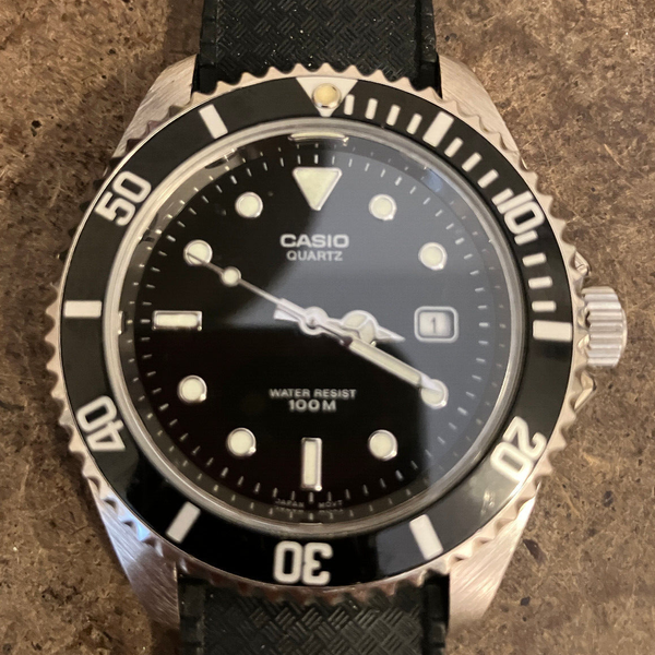 Casio Dive Watch MTD-1010 (1346) Black Dial | WatchCharts Marketplace