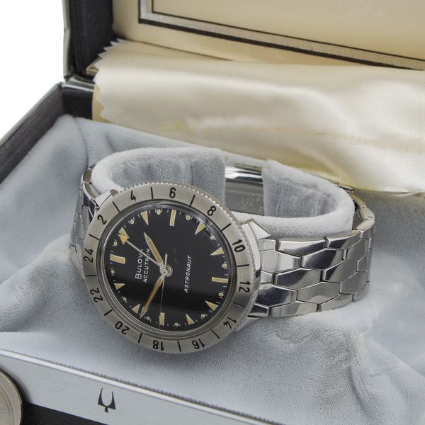 Mens Bulova Accutron Astronaut Watch M4 Black Dial 38mm w/Box AS IS # ...