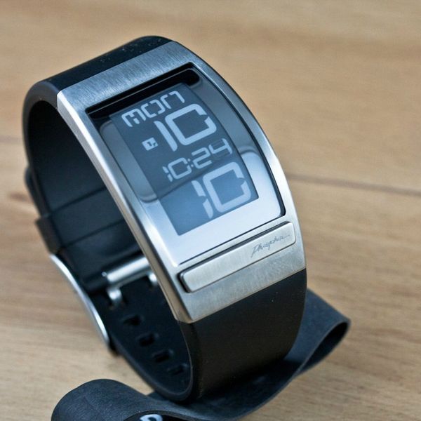 FS: Phosphor World Time Curved E-Ink watch (in Canada) | WatchCharts