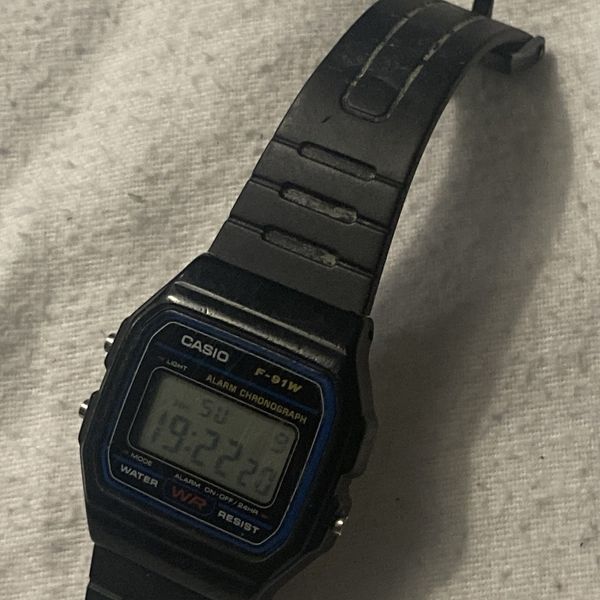 Casio Classic Mens Watch In Full Working Order Black | WatchCharts ...