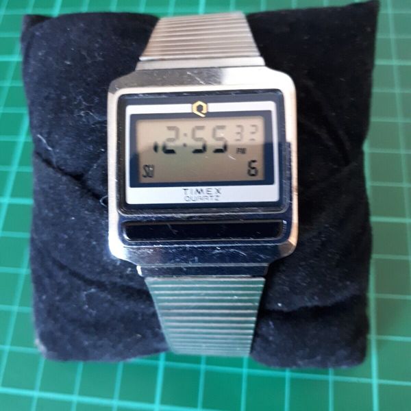 vintage timex lcd watch in good condition | WatchCharts Marketplace