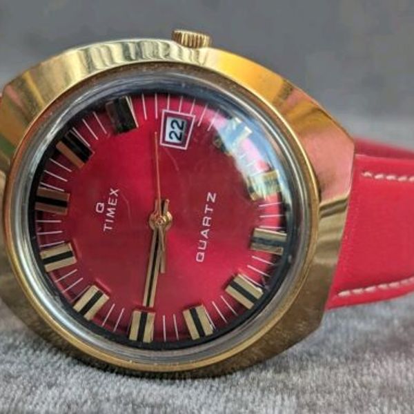 Timex Q 1972 Reissue TW2V25400 Quartz Watch Red Dial & Bands ...