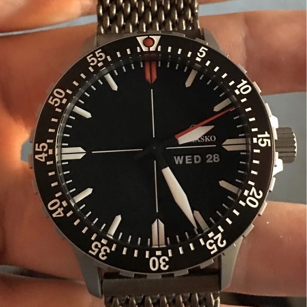 SOLD: Damasko DA44 with mesh strap and Damasko leather strap | WatchCharts