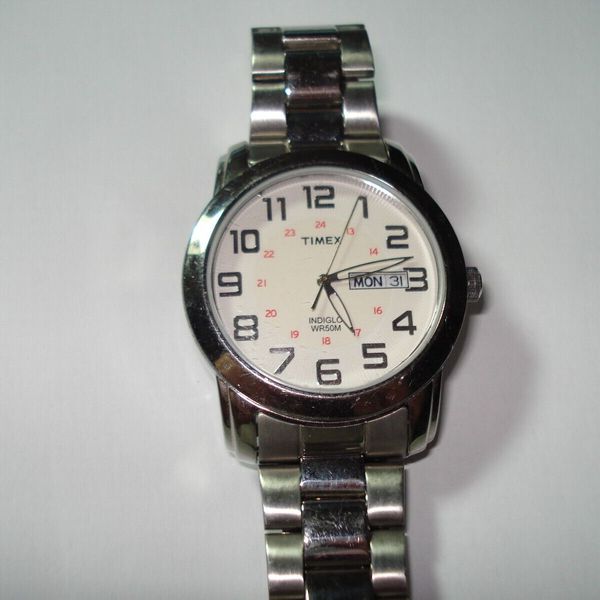 LARGE TIMEX INDIGLO MEN'S RED MILITARY TIME WATCH DAY/DATE NEW BATTERY ...