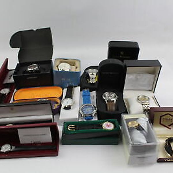 Mens Boxed Watches Quartz Inc Fossil Timex Etc UNTESTED x 15 ...