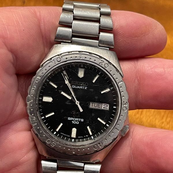 Seiko A7123-8219 Diver watch Quartz Sports 100 Seiko Date RUNS ...