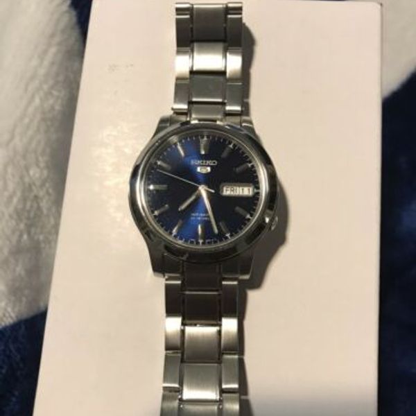SNK793 Seiko 5 men’s automatic watch blue dial | WatchCharts