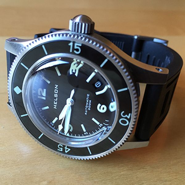 Helson Skindiver Numbers C3 Date (Full Kit) | WatchCharts Marketplace