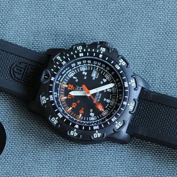 Luminox Recon unworn | WatchCharts Marketplace