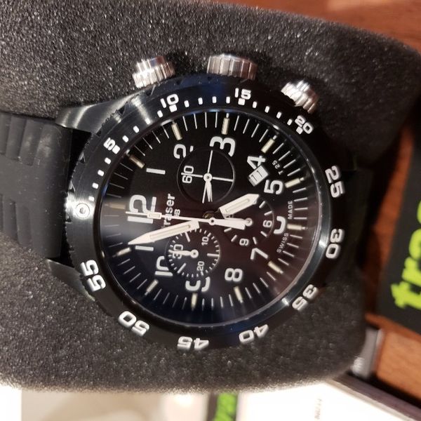 Traser Tritium Officer Chronograph Pro | WatchCharts
