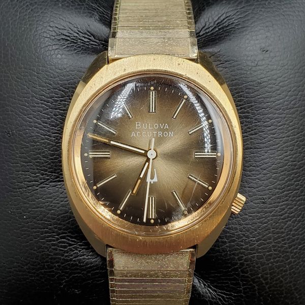 Bulova Accutron n6 Gold Tone Men's Watch - Untested | WatchCharts ...