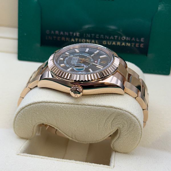 FS: 326935 Rolex Sky Dweller Rose Gold Rhodium Dial FULL SET/EXCELLENT ...