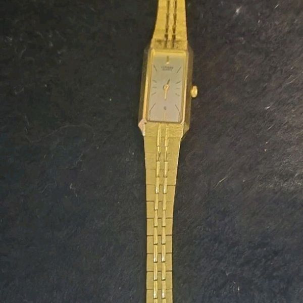 Y2K Vintage Citizen Women's Slim Dress Watch Gold Tone 2250 S10361 SMW ...