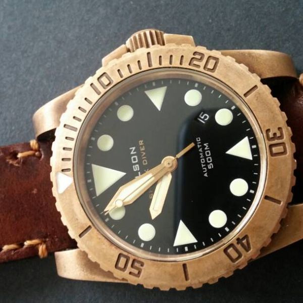 Helson Shark Diver / Bronze / Extra Custom Straps | WatchCharts Marketplace