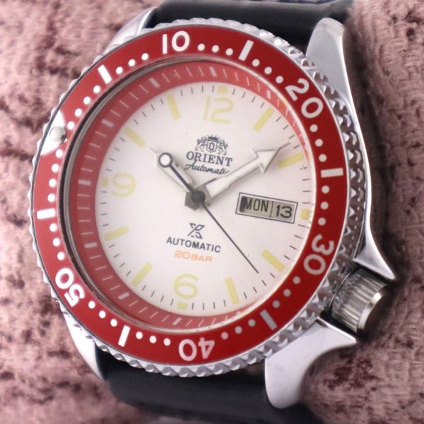 Orient Diver Men Automatic White Dial 21J Day/Date Excellent Working ...