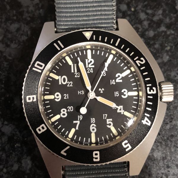 Marathon Gallet and Co. Navigator Military issued watch. 1987 make, un ...