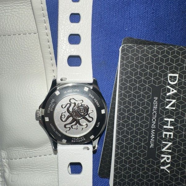 DAN HENRY Watch Men's 1975 Skin Diver 39mm Quartz Water Resistant ...