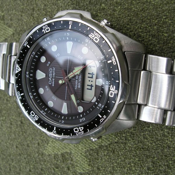 FS Casio WVA-320j waveceptor steel case 45mm ana/dig diver style solar ...
