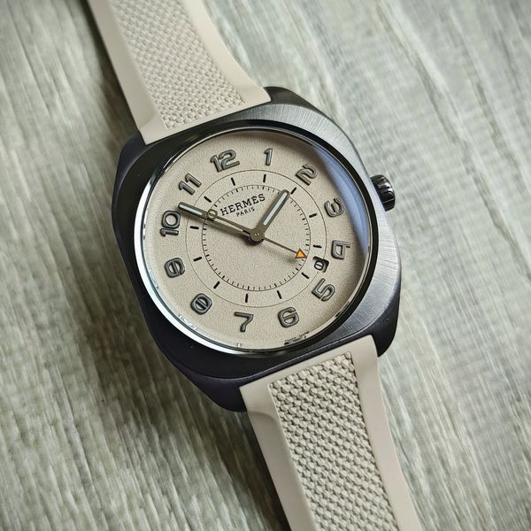 [WTS] Hermes H08 Hodinkee colab - Limited Edition | WatchCharts Marketplace