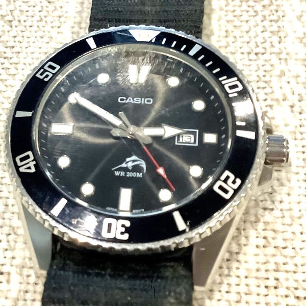 Casio Model MVD-106 Duro Dial Men's Quartz Diver Watch NO RESERVE ...