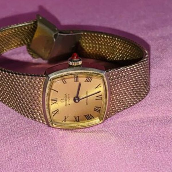 VINTAGE OMEGA LADIES BRACELET WATCH 21 rubis Antimagnetic NOT WORKING ...