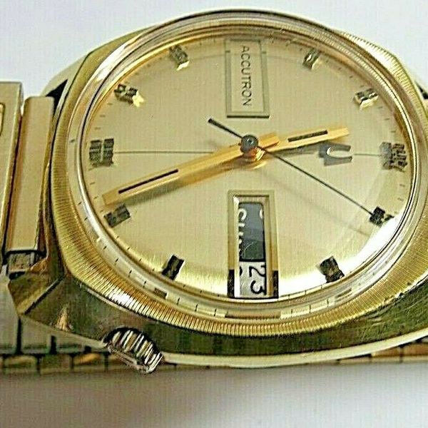 VINTAGE 1972 BULOVA N2 ACCUTRON 2182 DAY/DATE 10K ROLD GOLD FILLED ...