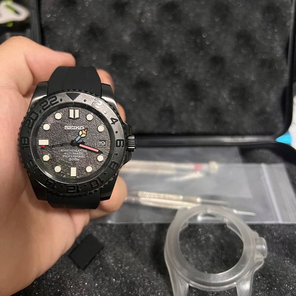 Seiko Mod Stealth Black | WatchCharts Marketplace