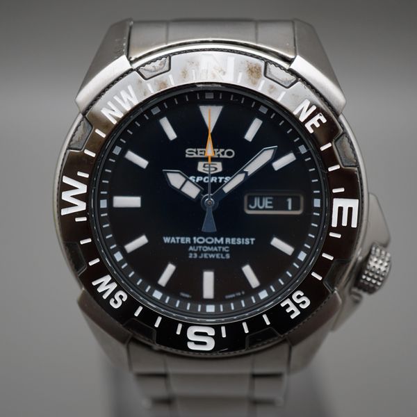 [WTS] Seiko 5 Sports SNZE81 7S26 Black Dial 100M Compass Automatic ...