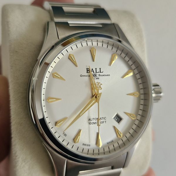 Ball Fireman Racer Classic 42mm Near Mint - NM2288C-SJ-GY | WatchCharts ...