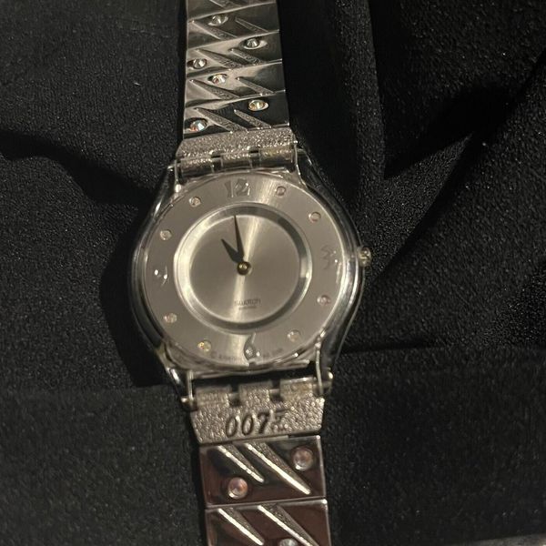 Ladies Swatch Watch James Bond "Villain" Collection | WatchCharts Marketplace