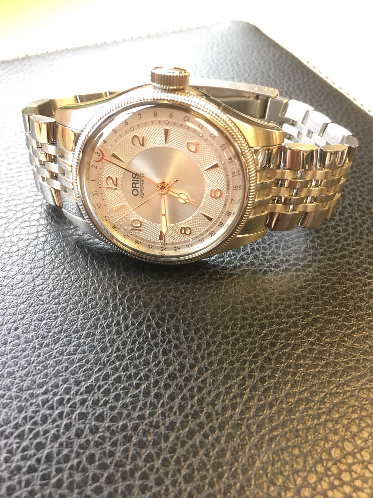 Oris pointer date big crown | WatchCharts