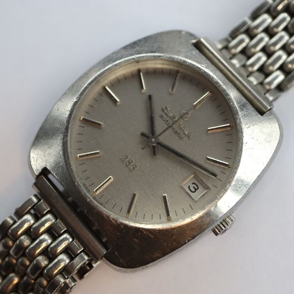 Stunning Vintage Certina 288 automatic wristwatch with date aperture ...