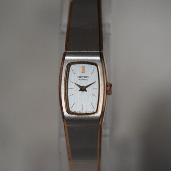 Vintage Seiko Women 2E20-5139 Two Tone Dainty Rectangular Watch (New ...