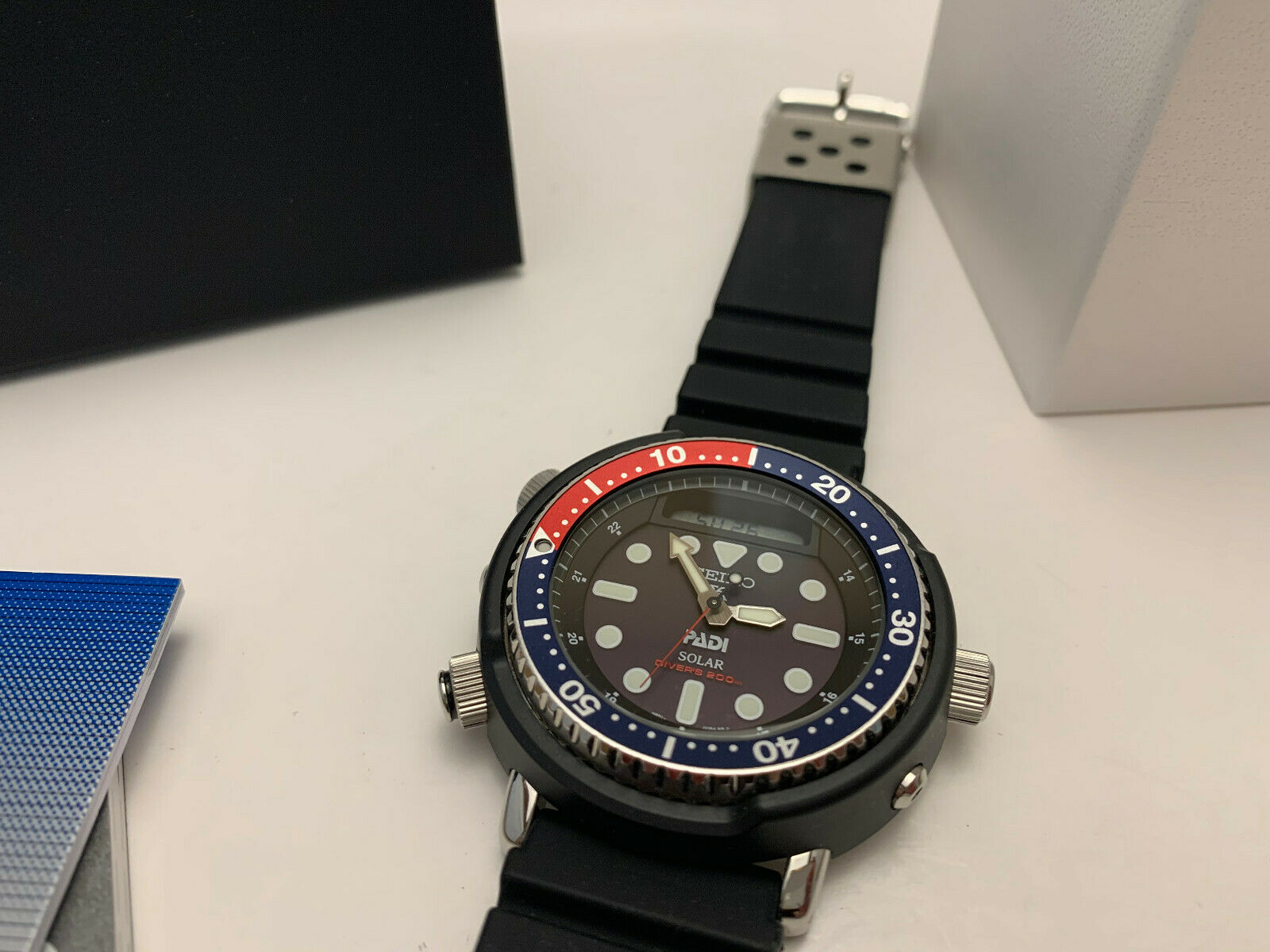 Seiko SNJ027 Arnie Prospex Men's Padi Dive Watch with Solar Movement ...