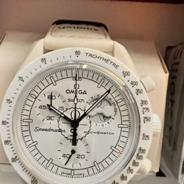 Swatch Omega Moonswatch Mission To The Moonphase White Snoopy Full Moon ...