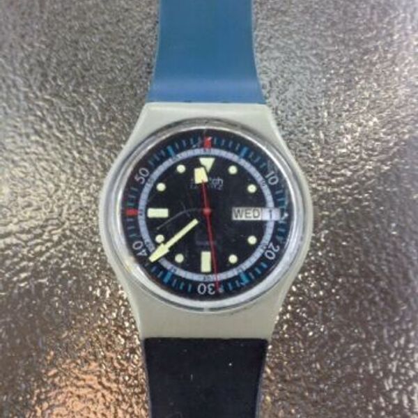 Vintage SWATCH ~ Wrist Watch Plastic SWISS MADE ~ Black & Blue Dial ...