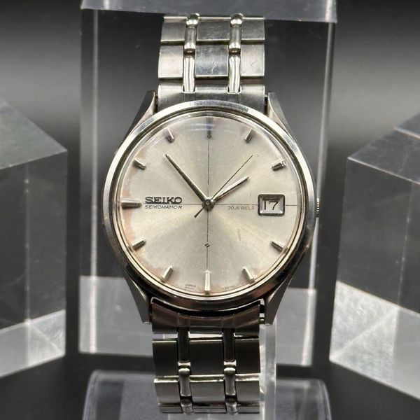 Seiko 8305-1010 Vintage Automatic Men's Watch 32mm White Silver Case ...