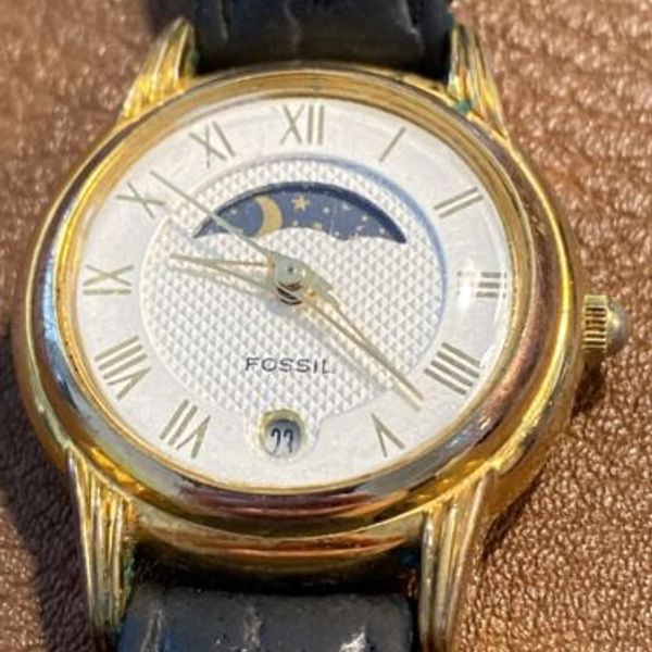 Vintage Fossil Moon Phase Watch Women Gold Tone Leather Band W/New ...