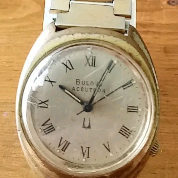 Vintage 1970's Bulova Accutron N6 Stainless Steel Quartz Men's Watch ...