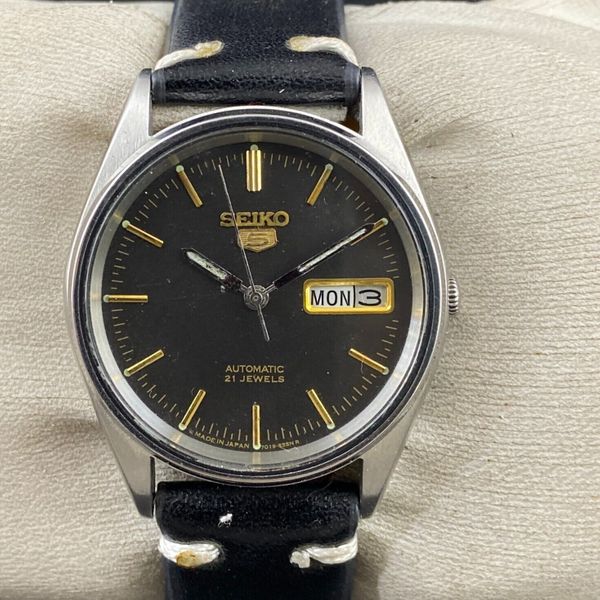 Vintage Seiko 5 Automatic 17 Jewels Cal.6309A Day-Date Men's Wrist Watch | WatchCharts Marketplace
