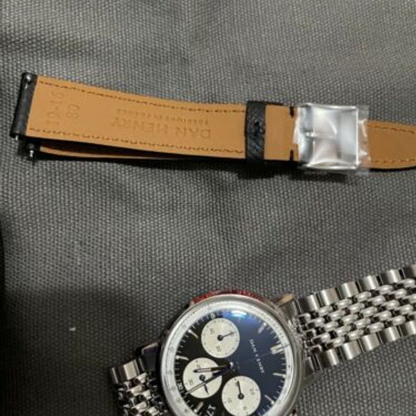Dan Henry 1964 Gran Turismo quartz chronograph watch With accessories ...